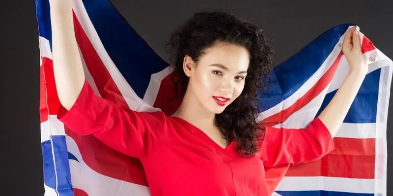 Meet British Brides: Discover Love with UK Women | LadaDate