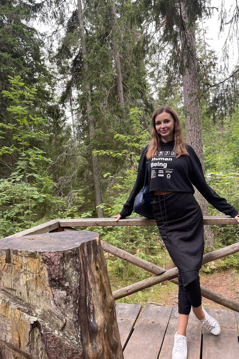 Beautiful Olga (43 y.o.) from Krakow with Light Brown hair - ID 150562 | LadaDate