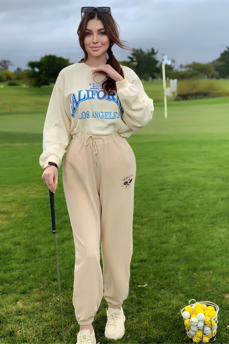 Wonderful Daria (33 y.o.) from New York with Dark Brown hair - ID ...