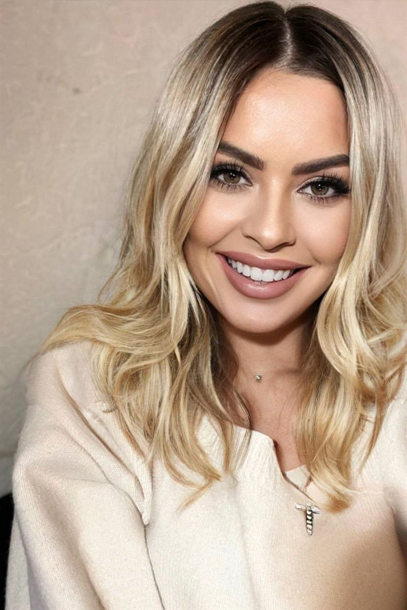 Beautiful Alina (33 y.o.) from Odessa with Light Brown hair - ID 584742 ...