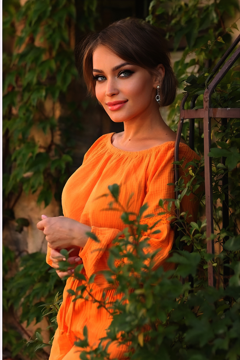 Beautiful Kate (43 y.o.) from Kharkiv with Light Brown hair - ID 616467 ...
