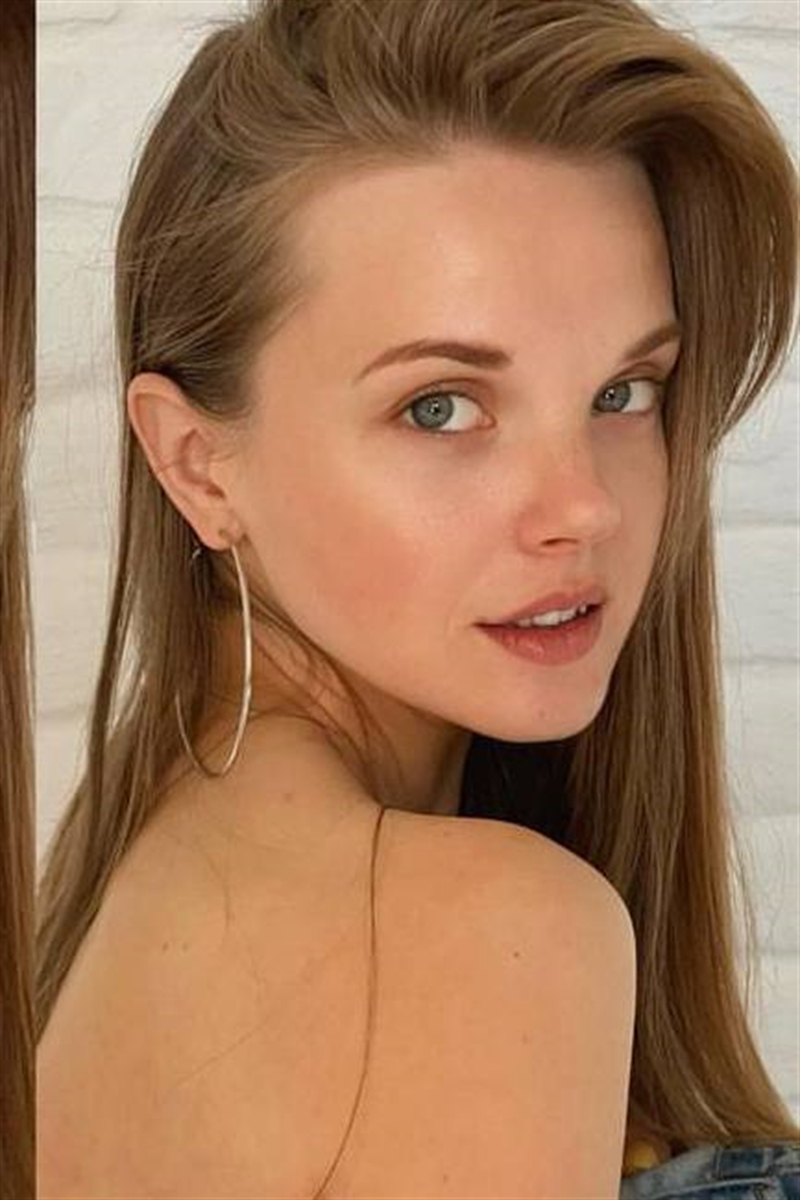 Charming Inna (32 y.o.) from Seattle with Blonde hair - ID 338182 ...