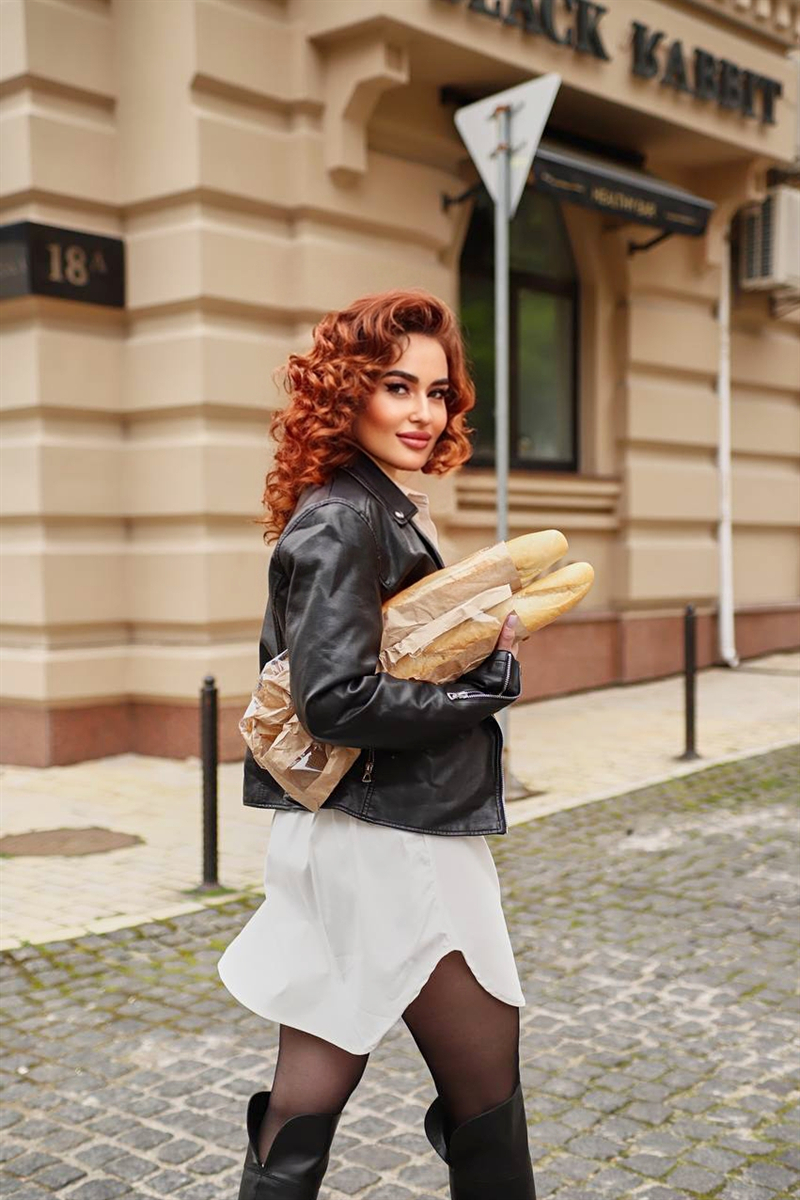 Charming Vladislava (45 y.o.) from Kyiv with Red hair - ID 405270 ...