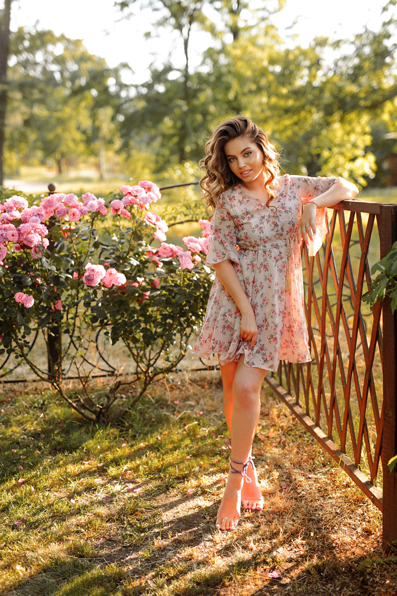 Beautiful Ivanna (22 y.o.) from Tiraspol with Light Brown hair - ID ...
