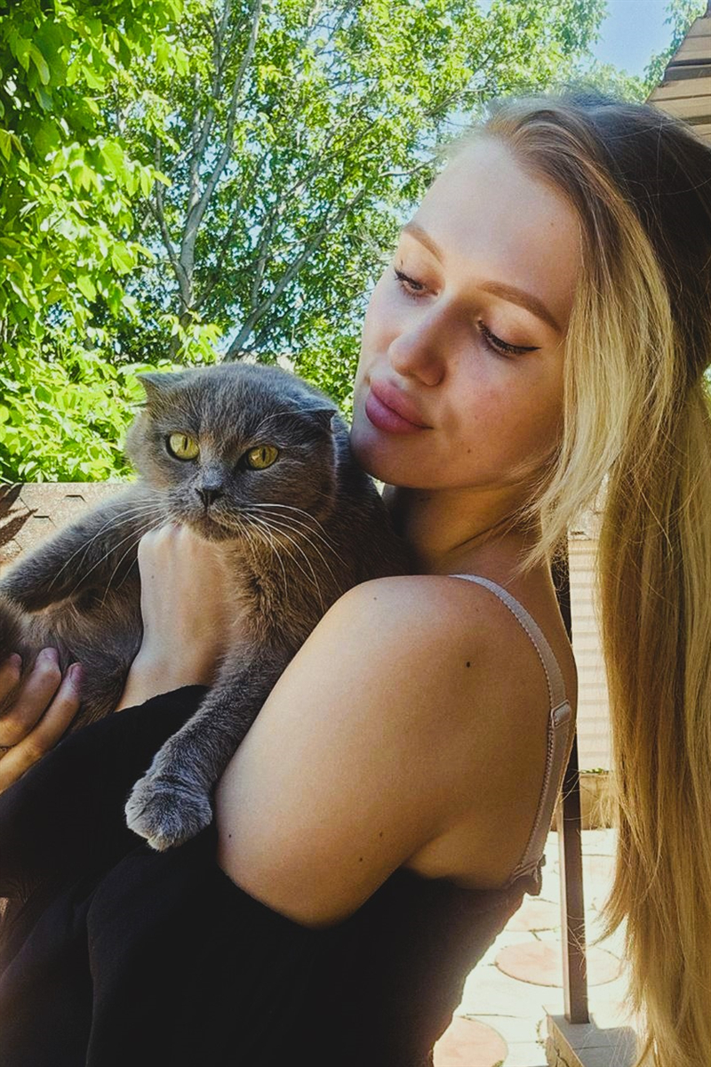 Wonderful Dasha (39 y.o.) from Fastiv with Blonde hair - ID 600812 | LadaDate