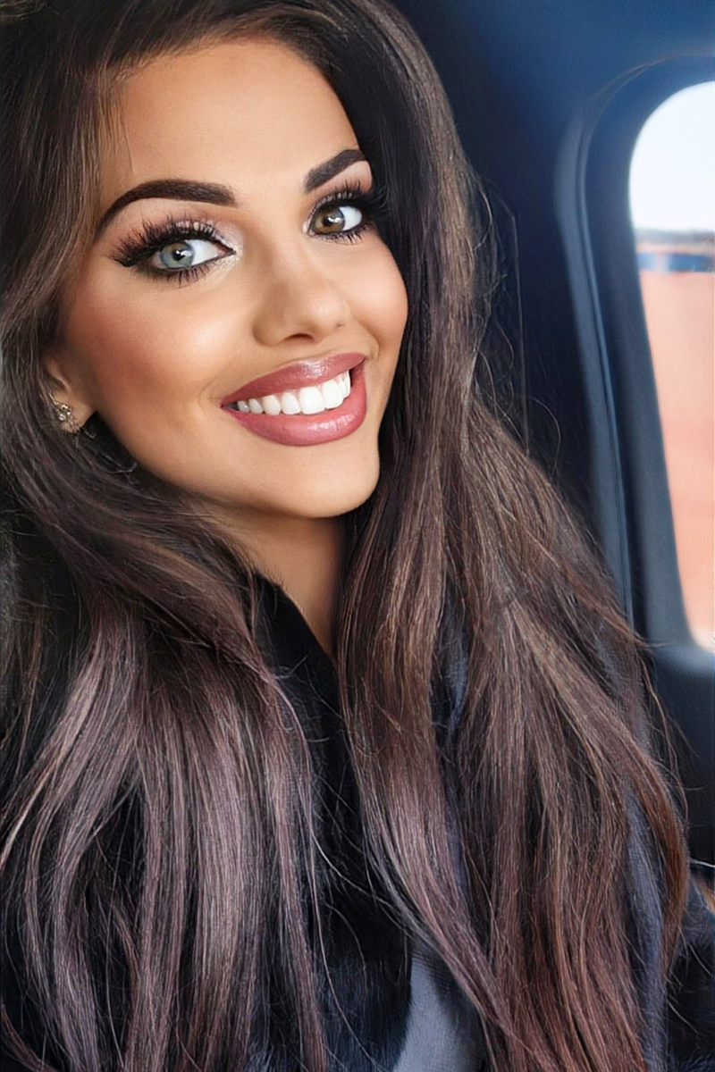 Beautiful romanian woman Kateryna from Constanza with Dark Brown hair ...