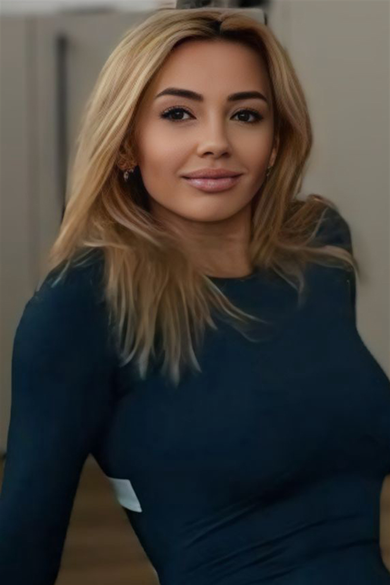 Beautiful Czech Girl Irina From Praha With Blonde Hair 45yo Id 211352
