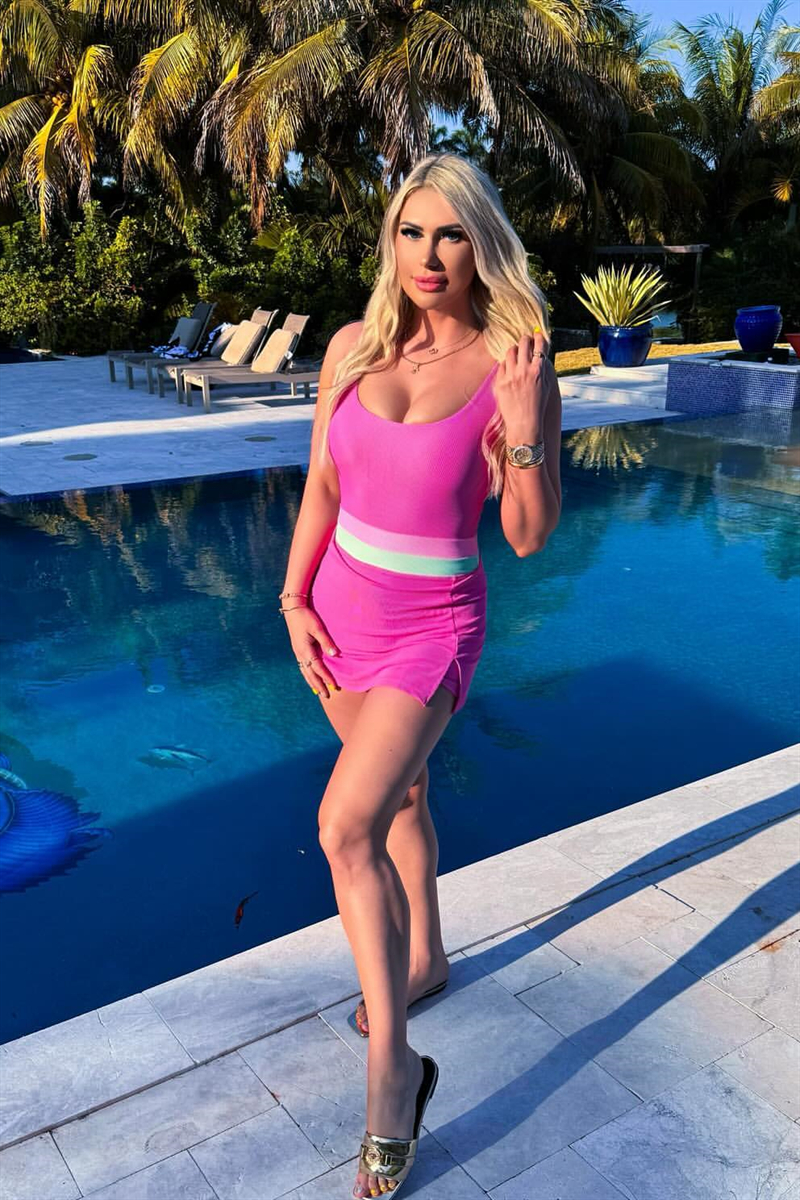 Beautiful Olga (37 y.o.) from Kyiv with Blonde hair - ID 406656 | LadaDate