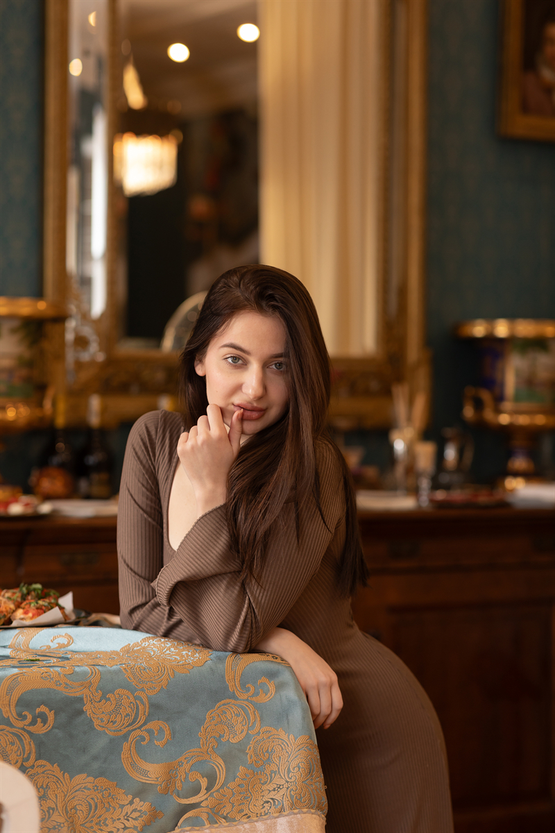 Wonderful Lesia (22 y.o.) from Odessa with Dark Brown hair - ID 498499 | LadaDate