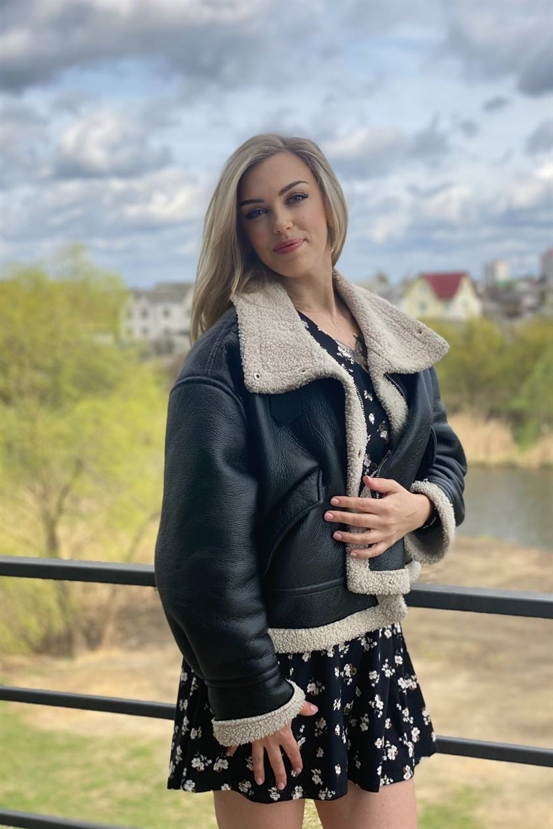 Dating a german girl Alena from Potsdam with Blonde hair 49yo - ID ...