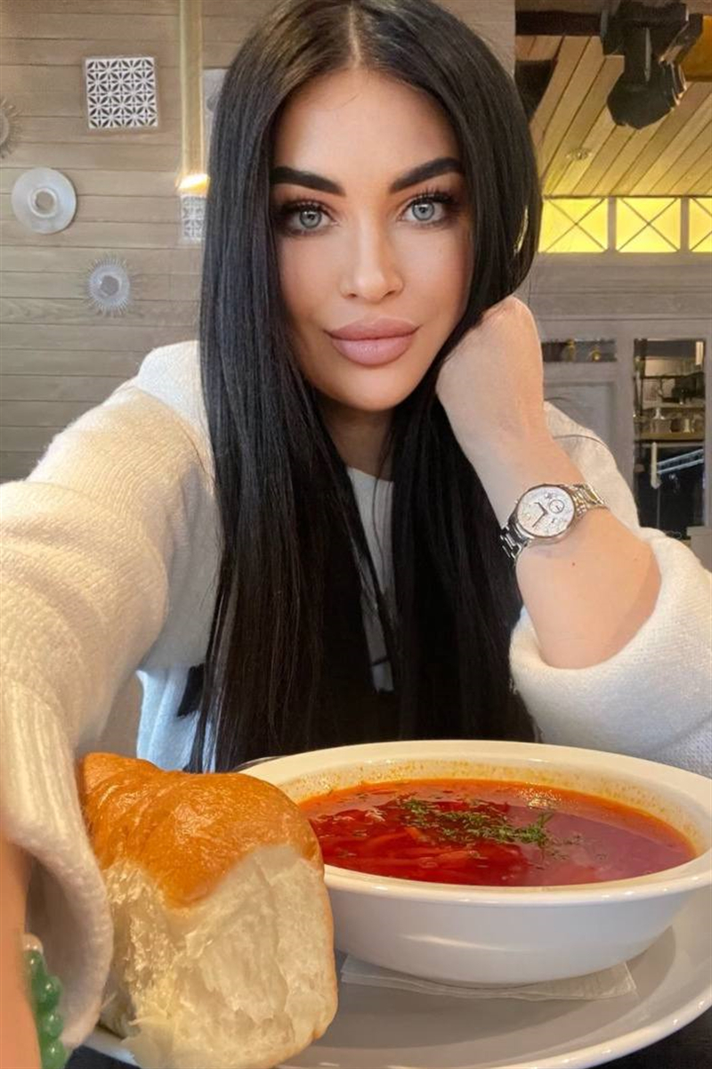 Dating a german woman Inna from Berlin with Black hair 51yo - ID 357898 ...