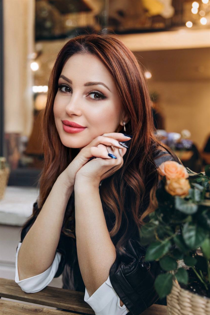 Charming Julia (45 y.o.) from Lviv with Light Brown hair - ID 930919 | LadaDate