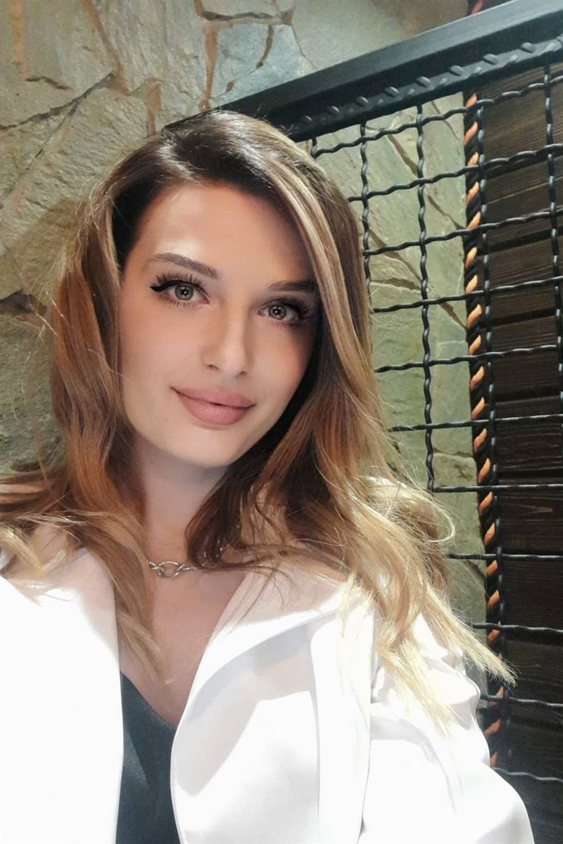 Beautiful Katya (36 y.o.) from Kiev with Blonde hair - ID 182497 | LadaDate