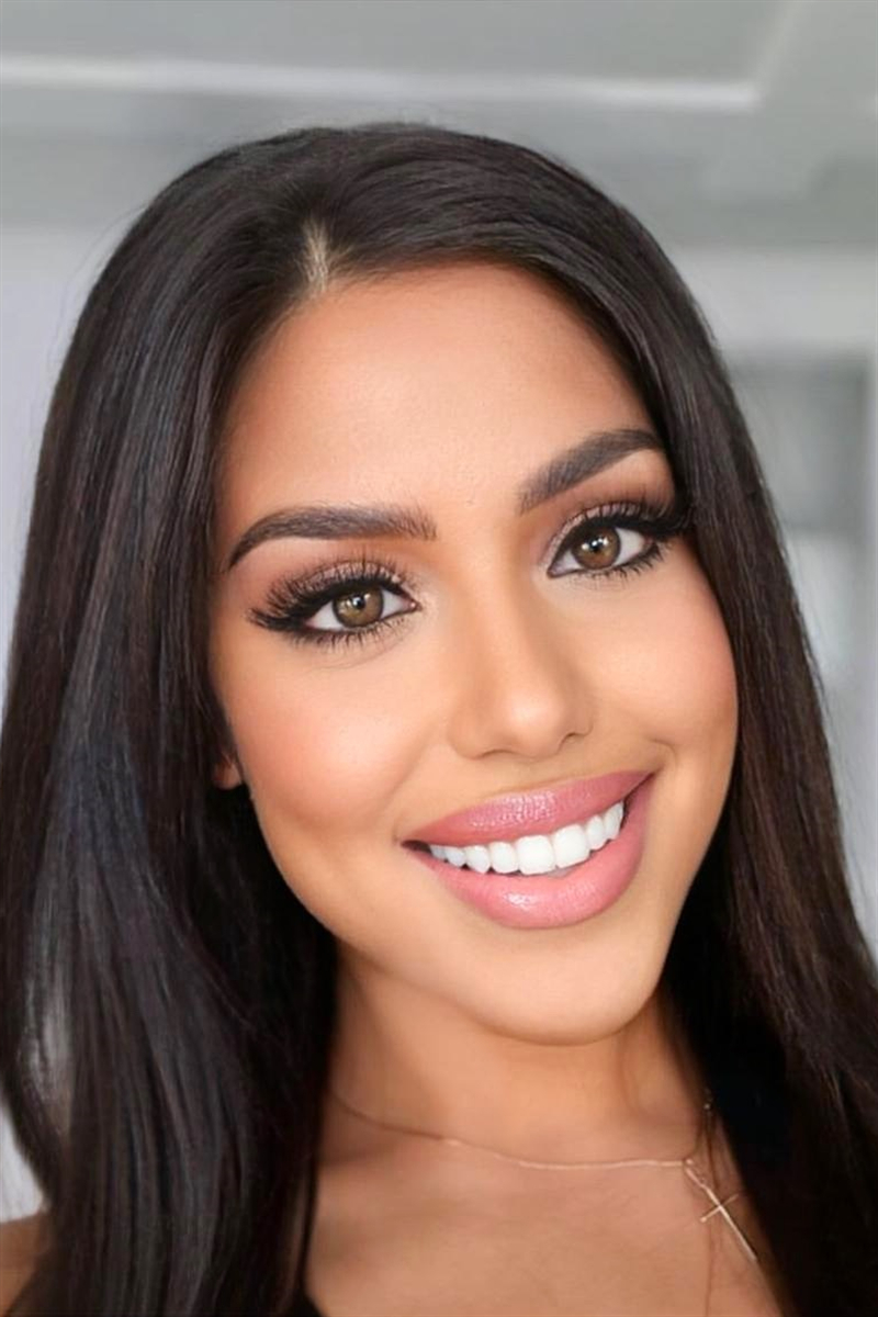 Gorgeous Alina (25 y.o.) from Paris with Dark Brown hair - ID 235119 ...