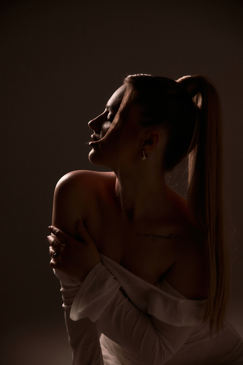 Beautiful Xenia (26 y.o.) from Lodz with Blonde hair - ID 100882 | LadaDate