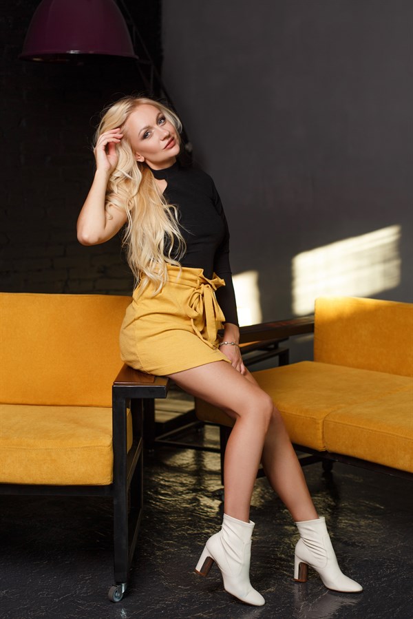 Wonderful Inna 34 Y O From Kiev With Blonde Hair Id 653567 Ladadate